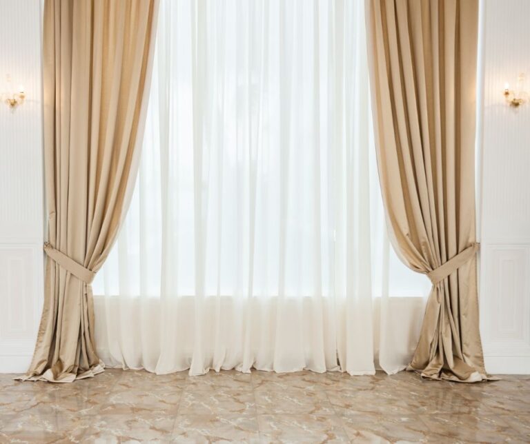 Best Way to Clean Your Curtains or Drapes
